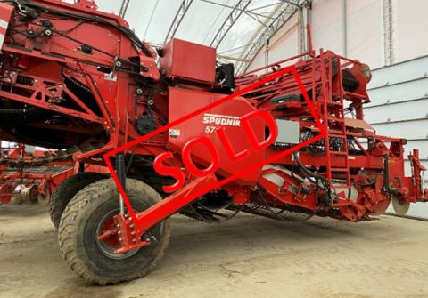 Used Spudnik harvester | Équipement Capital